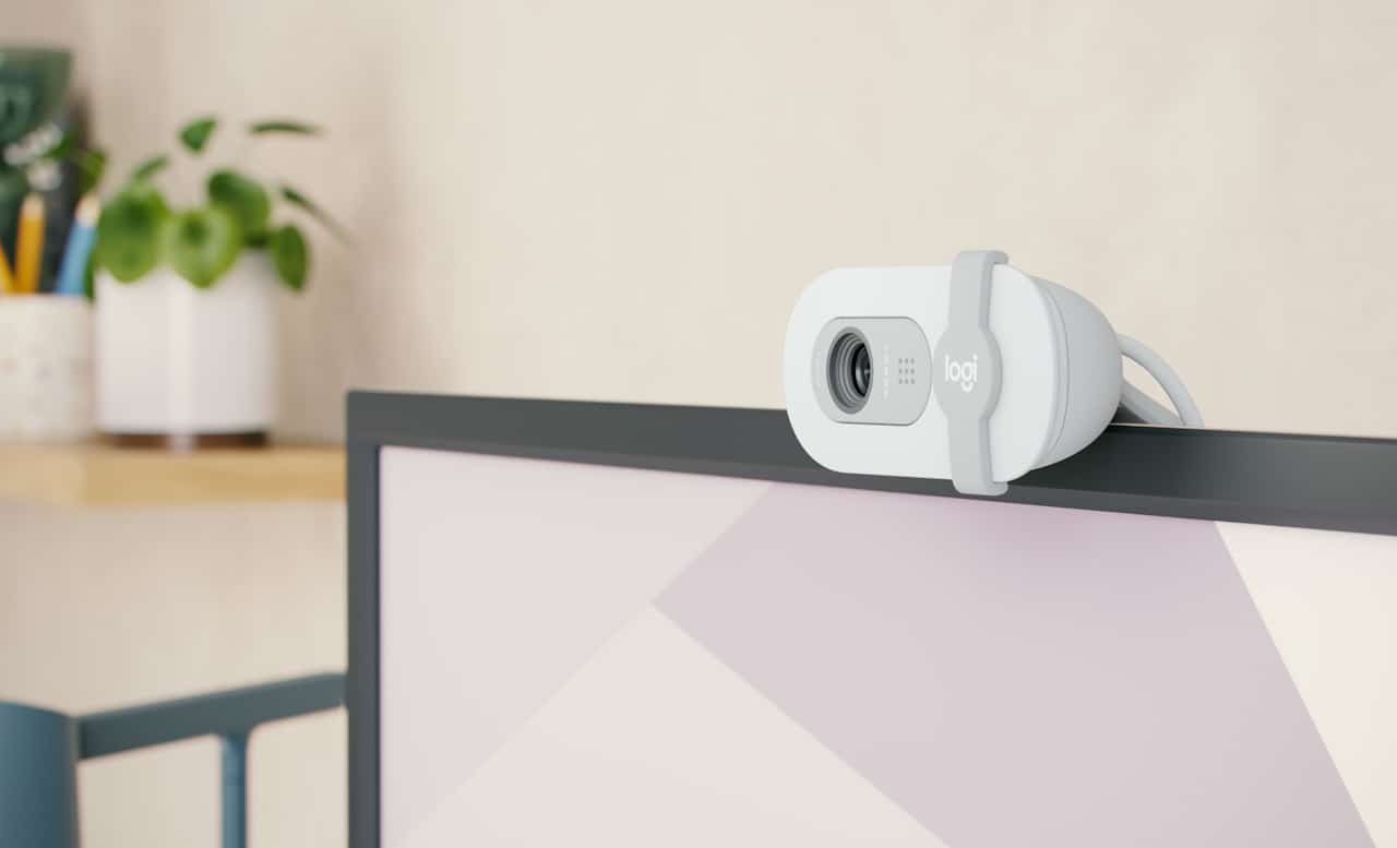 Logitech tuo edullisen työkalun tasokkaisiin videopalavereihin - Tilt.fi