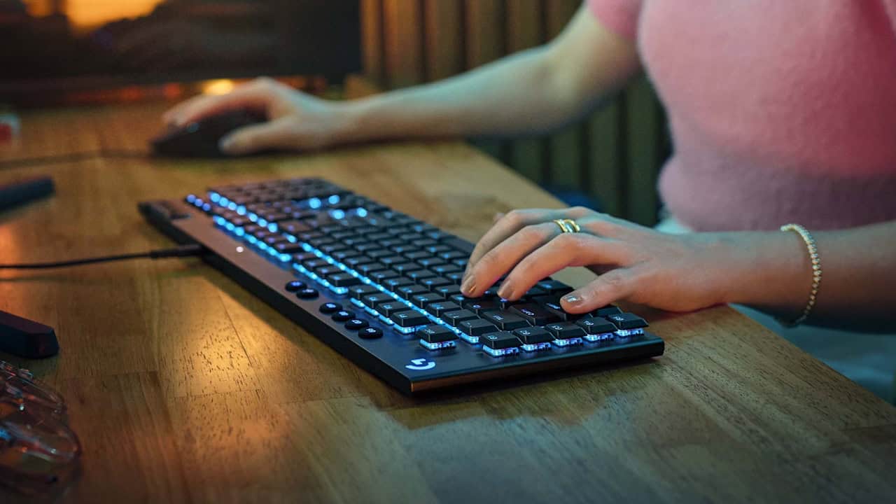 Matalalla profiililla – arvostelussa Logitech G915 X LIGHTSPEED - Tilt.fi